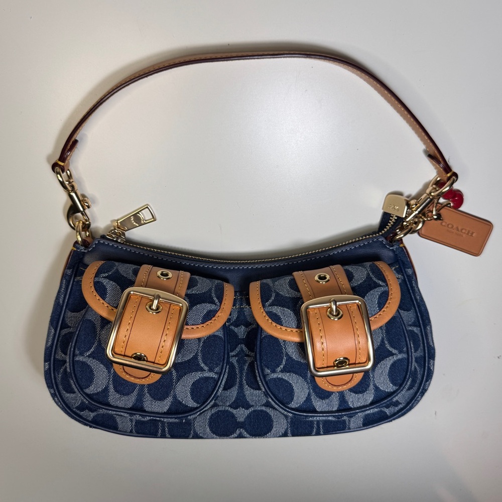 Coach Ashton Bag In Signature Denim - Gem